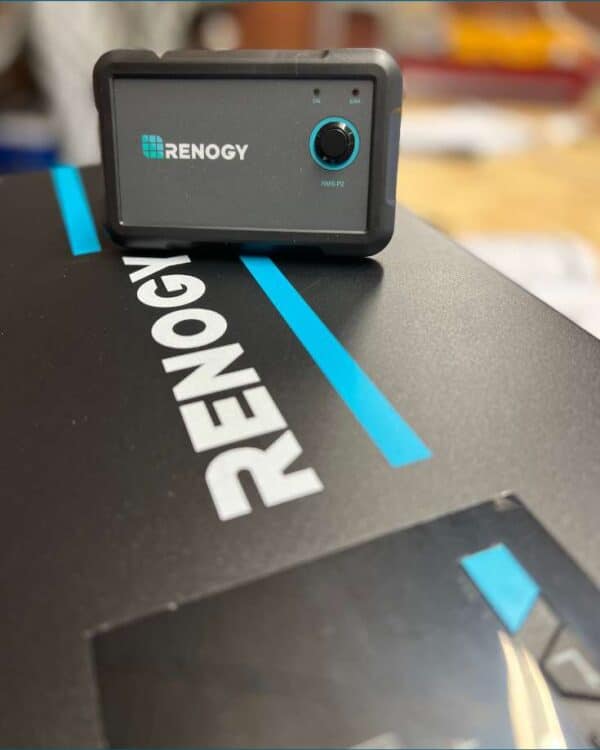 2000W Renogy Inverter Charger Review: Off-Grid Power